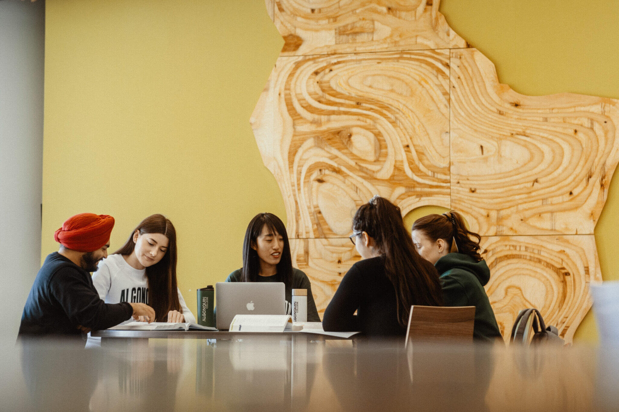 Remote vs. Online – What’s the difference? | Content Hub