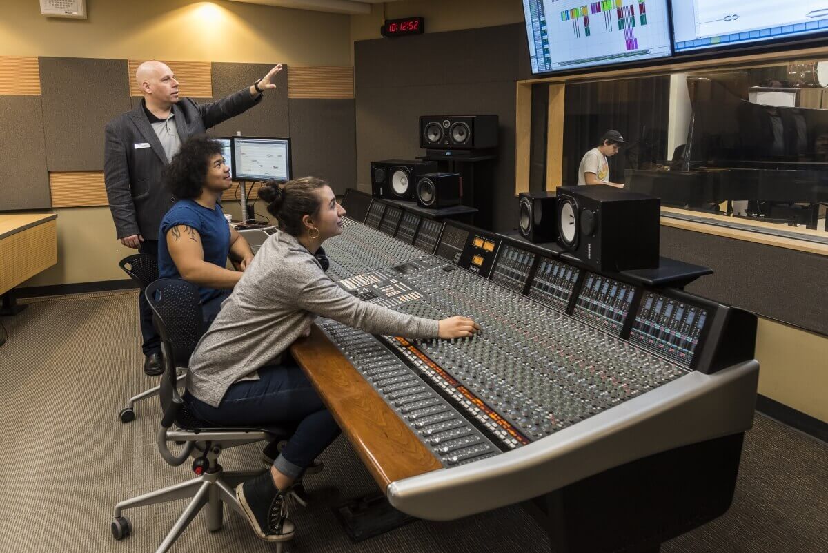 Algonquin College Students Get Access To Hollywood-Calibre Music And ...